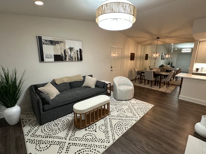 Exquisite West Mobile Condo! - Mobile, AL