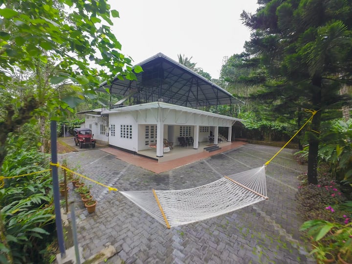 Cardamom Valley Stay With Private Falls #34 - Munnar