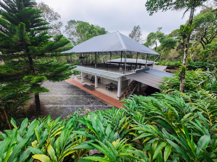 Entire Cardamom Valley Stay With Private Falls - Munnar