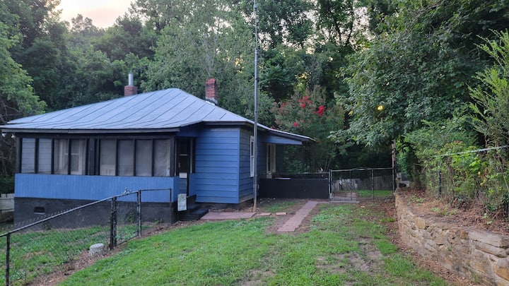 Hillside Retreat - Fairy Stone State Park, Stuart