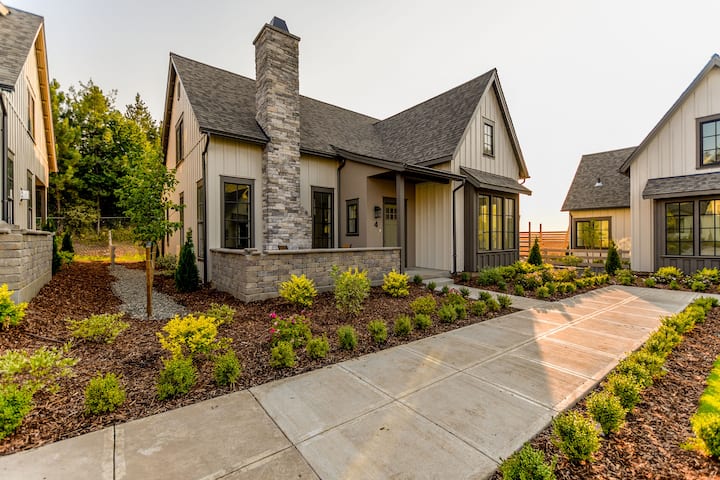 Brand New! Luxe Stay In Pullman W/friends! - Pullman, WA