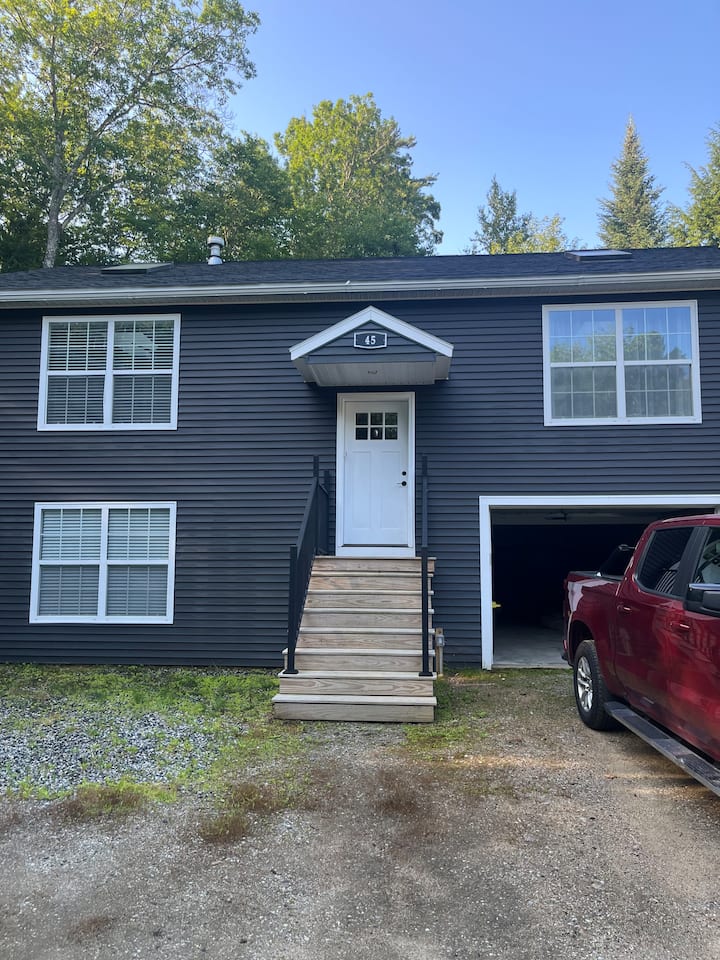 Beautiful Remodeled Lake Home. - Moultonborough, NH