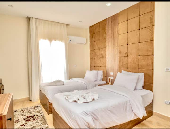 Oro Pyramids View - Giza