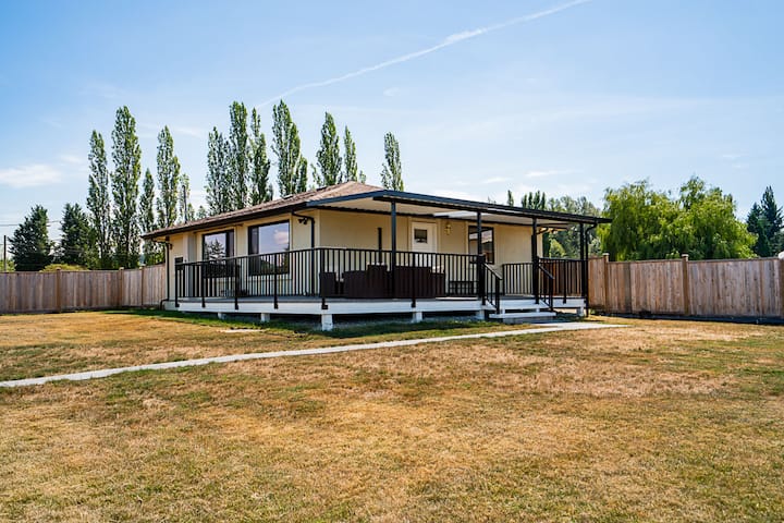 Willowland Farm Guesthouse: Brand New Private 2br - Langley