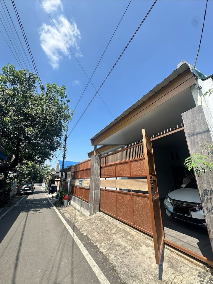 Harapan Djaya House Antang. 3a. Full Ac - Makassar