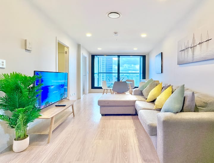 High-floor 2br Apt With Stunning Sky Tower Views - Auckland