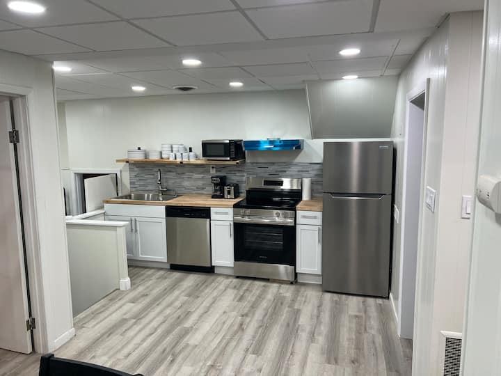 Grand Bella Niagara 6beds 12 Ppl Unit “A&b” - Niagara Falls