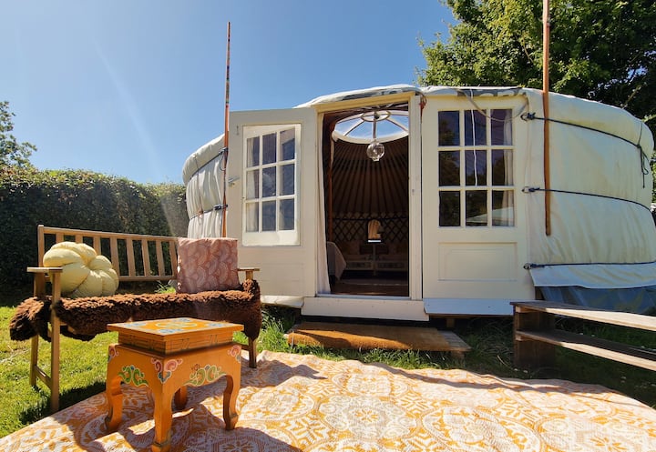 Paradijsvogel Yurt - Sneek