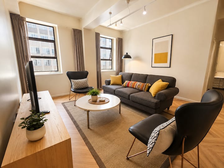 Cape Central Designer Suite - Camps Bay