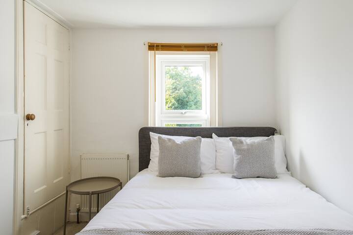 Maison-salle De Bain Privée-classique - Tonbridge