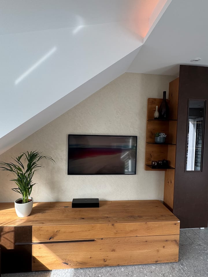 Exklusive Ferienwohnung Friedrichsruhe - Neuenstein