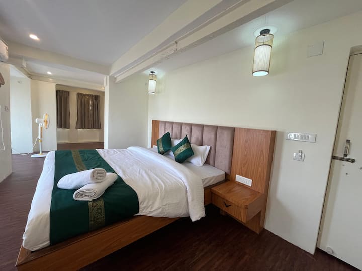 River View Room With Balcony. - Inde