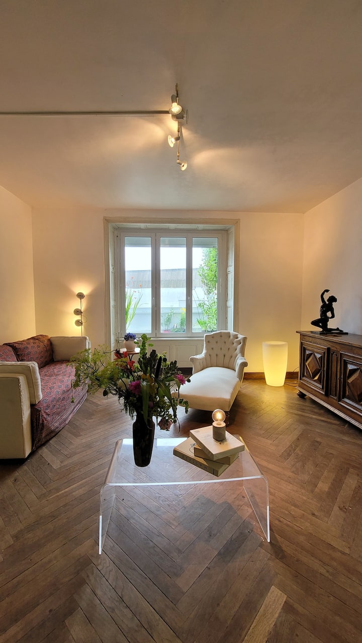 6 Bedroom Home Treffiagat France - Lesconil