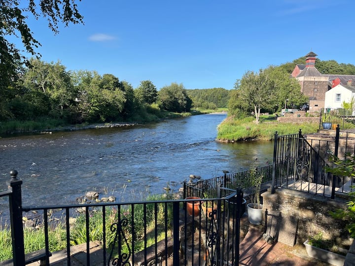 Perfect Location, Riverside Home. - Cockermouth