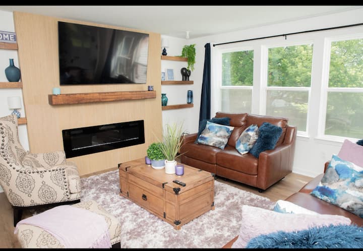 Spacious Oasis-15 Mins From Dtw Airport - Detroit Metro Wayne County Airport (DTW)