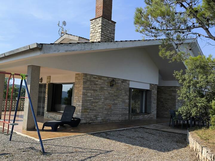Casa Rural En Medio Del Bosque. - Municipality of Manresa