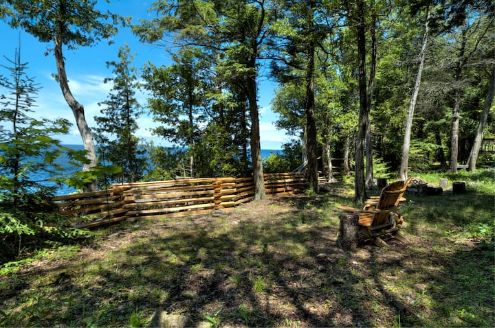 Cabin At The Tip Of The Door - Newport State Park, Ellison Bay