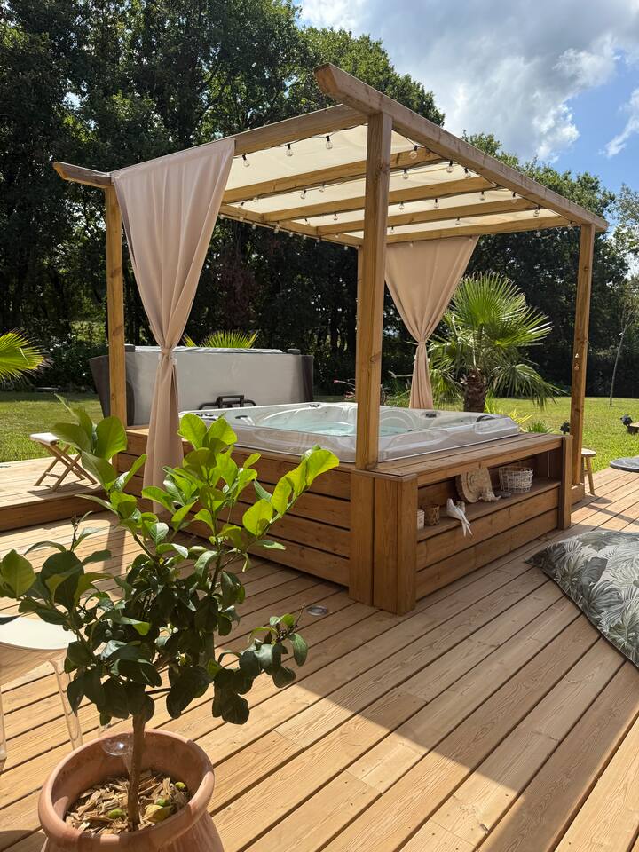 Superbe Chambre D’hôtes Avec Spa Et Vue Montagnes - Arcangues