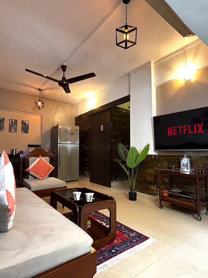 Stylish 2bhk Home In The Heart Of Andheri West - Mumbai