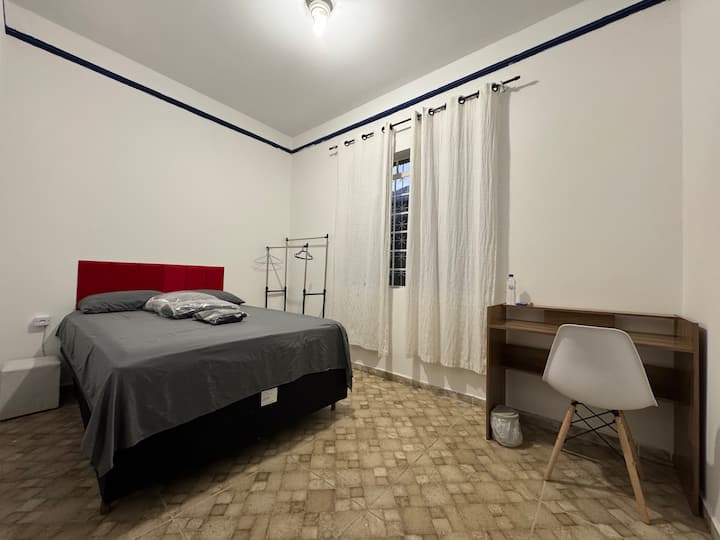 Pousada - Quarto Individual - Curitiba
