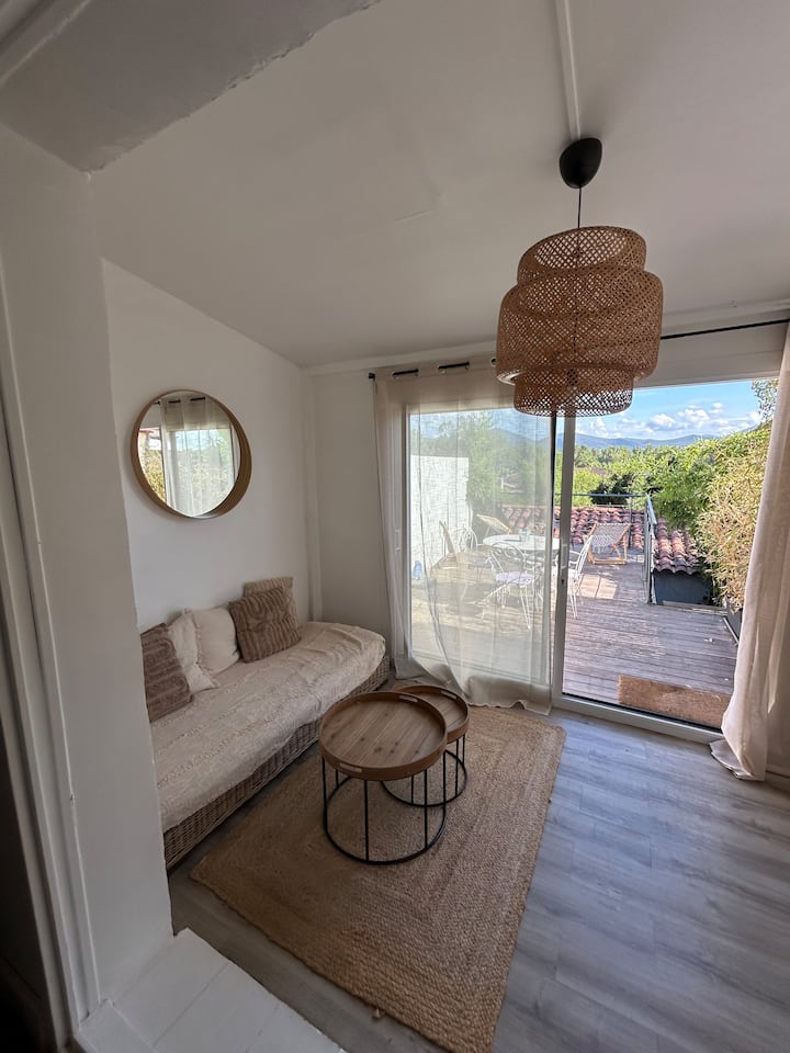 Mazet Avec Piscine Proche St-tropez & Port-grimaud - Gassin