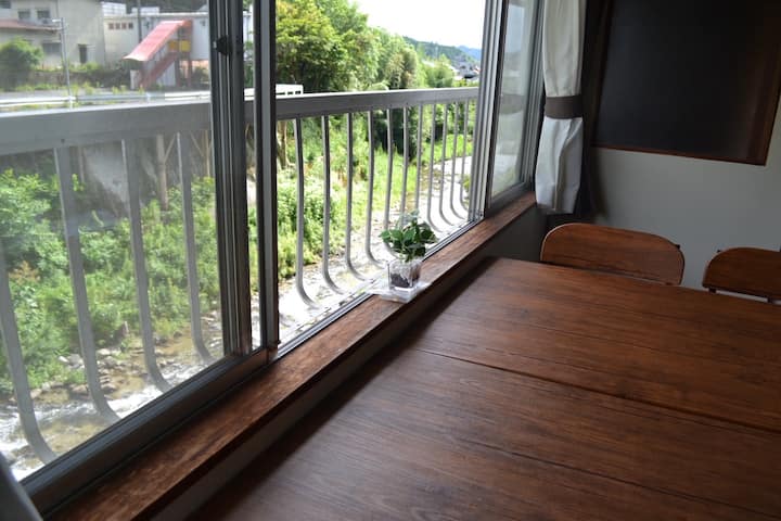 【香嵐渓観光におすすめ】　最大6名/歴史ある町並み/足助川の清流を眺められる古民家 - Japan