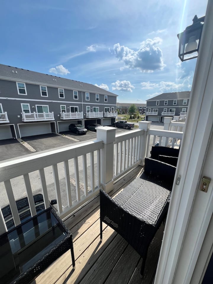 Furnished 4br - Safe + Spacious - Cedar Lake, IN