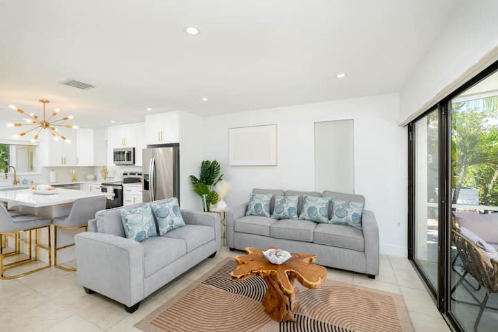 Remodeled July 2025 2/2 Townhouse - Key Largo, FL