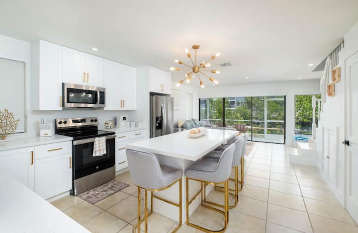 Remodeled July 2025 2/2 Townhouse - Key Largo, FL