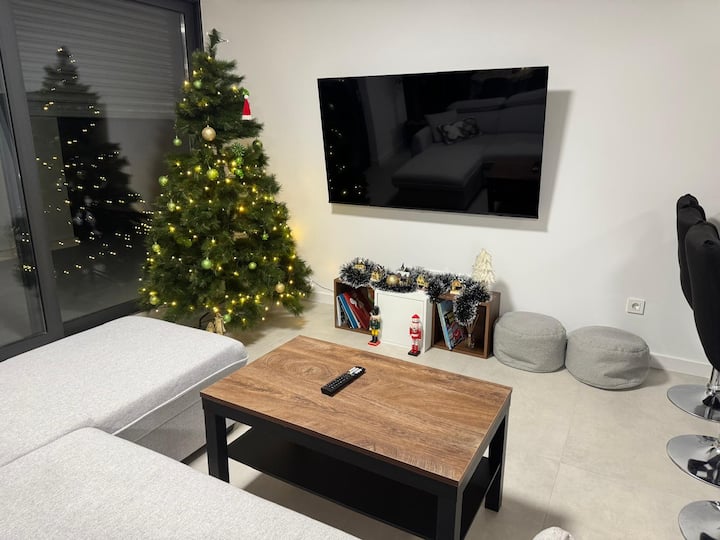 Luxurious Sea-view 3br Apartment W/ Private Pool - Crikvenica