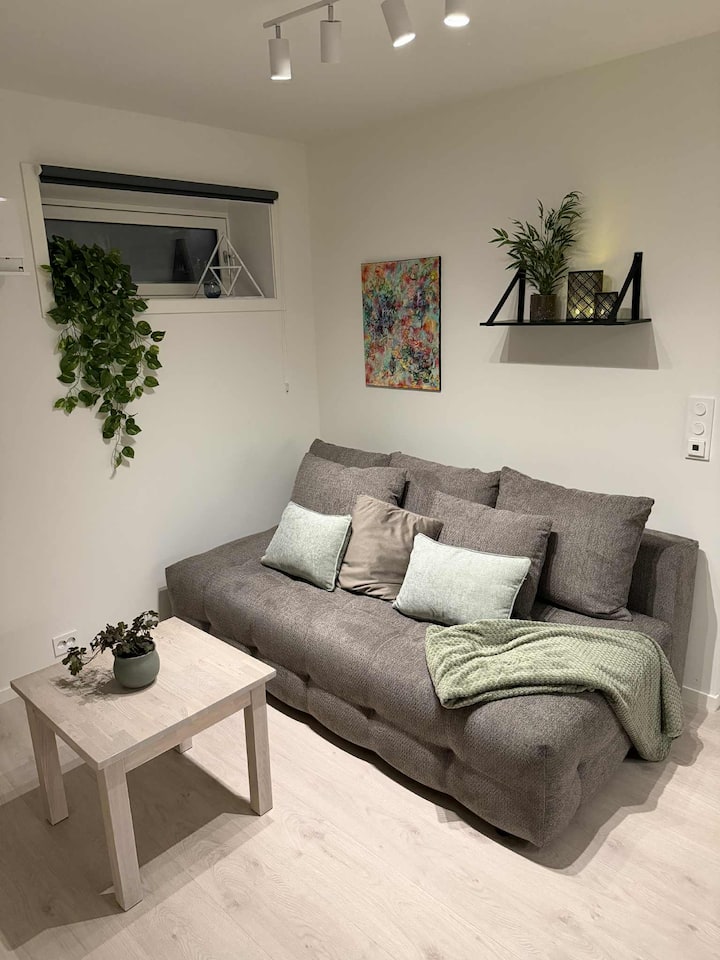 Lys Og Moderne Leilighet Sentralt På Tromsøya - Tromsø