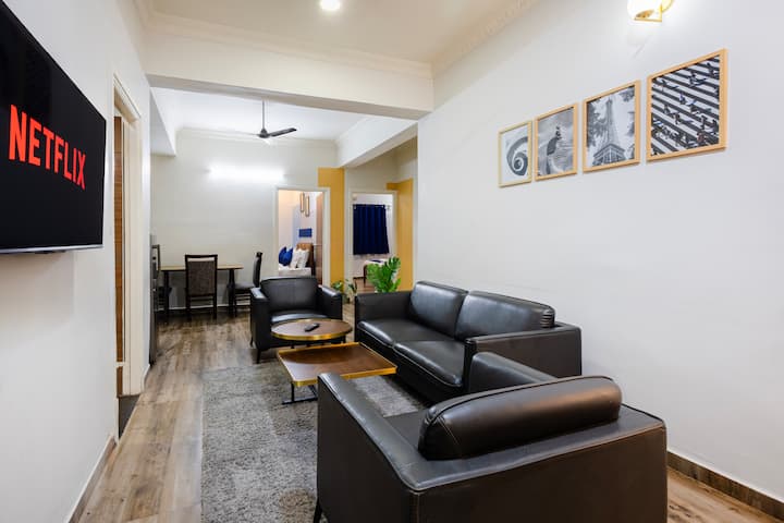 Kove Stays - Modern 4bhk At Prime Location - Hyderabad