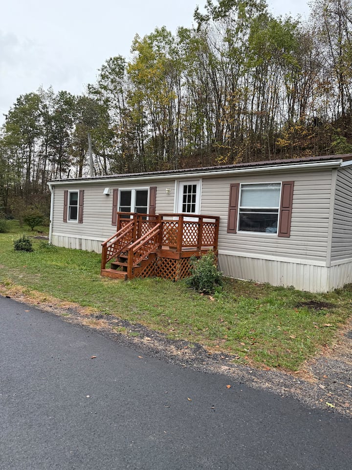 The Bungalow

3 Bedroom / 2 Bath Home - DuBois, PA