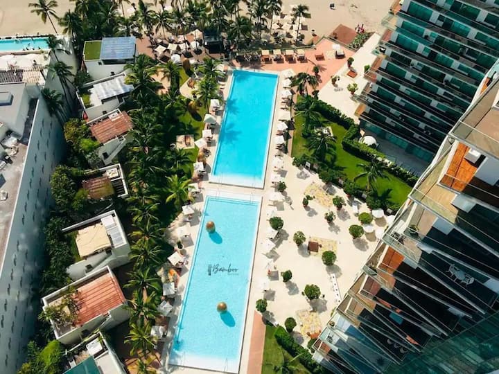 Icon Pto. Vallarta Beach Front - Puerto Vallarta