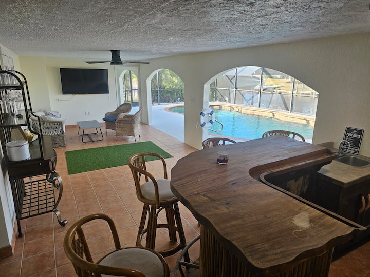 Tropical Tranquility - Port Charlotte, FL