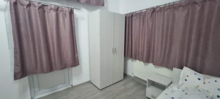 Room For 3 Guests - Târgu Mureș