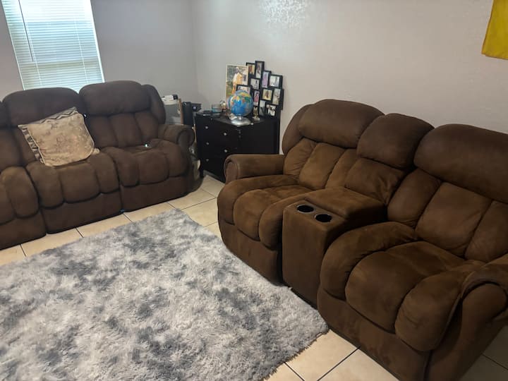 5 Min Of I4 &Less Than 10 Minutes From Downtown - Lakeland, FL