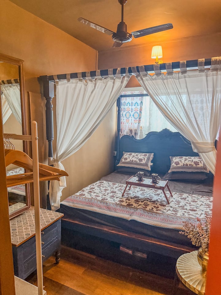 Swank @ Speakeasy-juhu Tara Road - ムンバイ