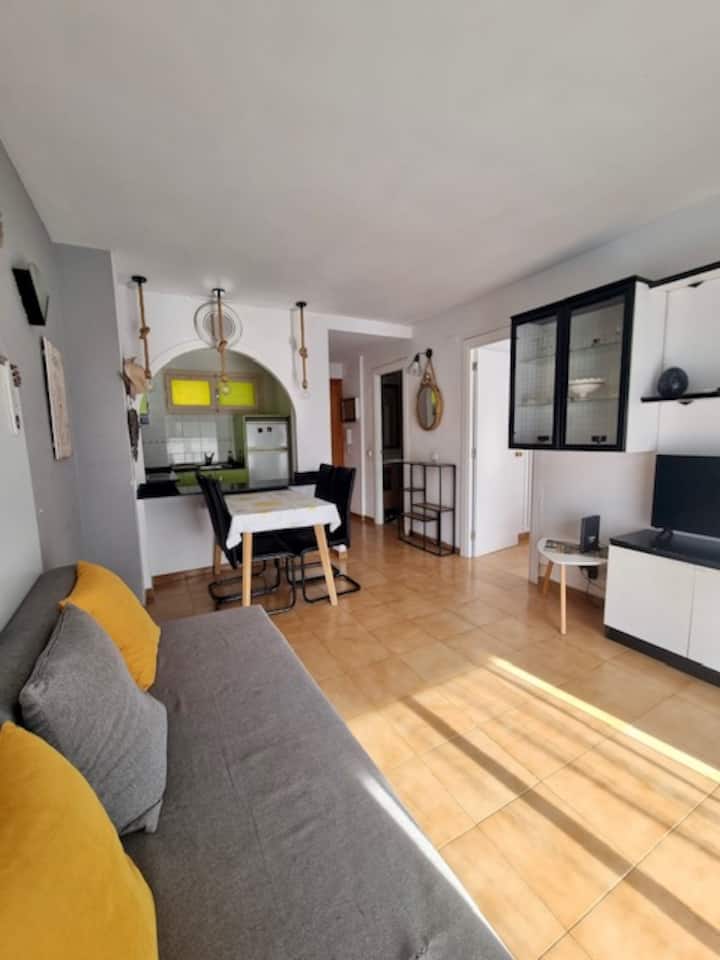 Port Aventura Cozy Apartment! - Salou