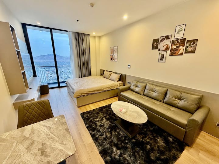 Căn Hộ 1 Phòng Ngủ Icon40,gần Biển, Sang Trọng, Rẻ - Hạ Long