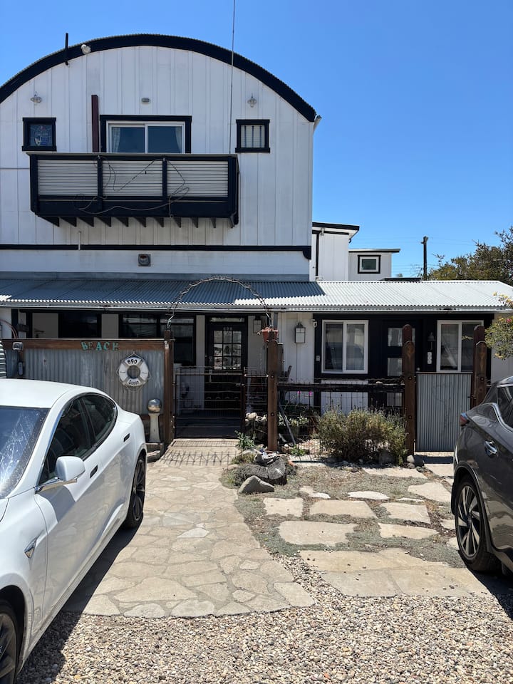 The Original Cayucos Beach House - Cayucos, CA