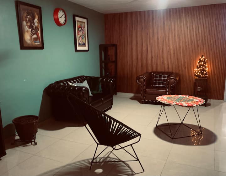 Rento Departamento Completo (Tercer Piso) - Zamora