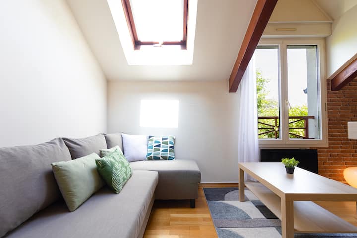 Charmante Cachette - Paris Disneyland - Sucy-en-Brie