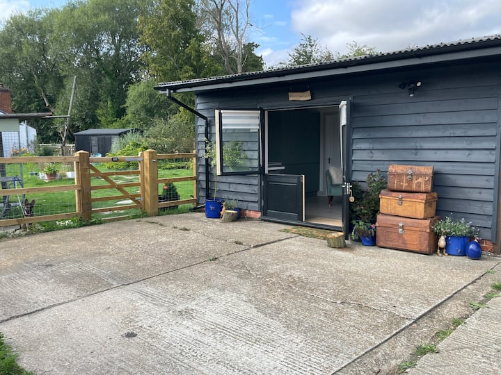 Rose’s Retreat - Kent