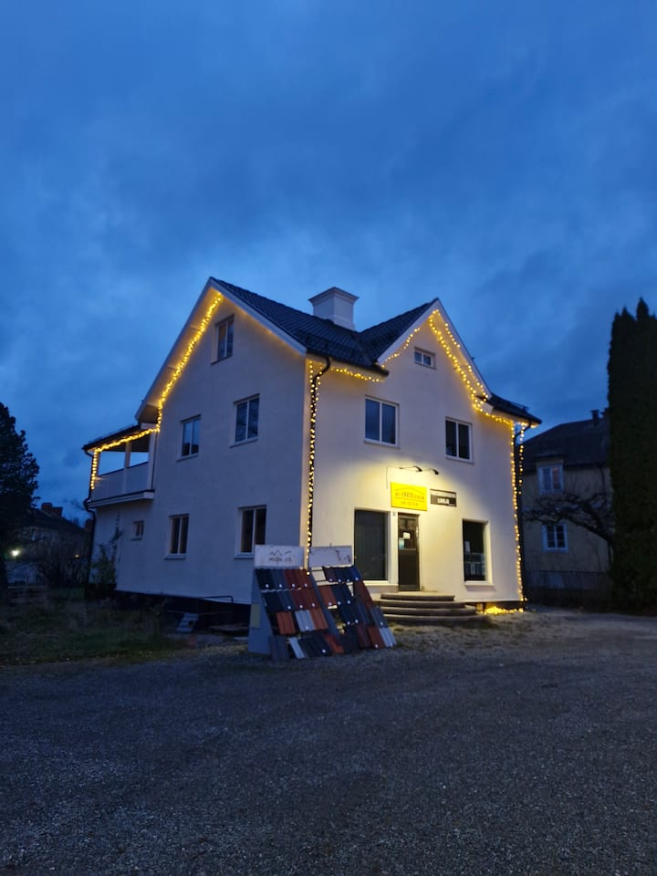 Bed Linen And Towels Are Included/free Parking - Lindesberg