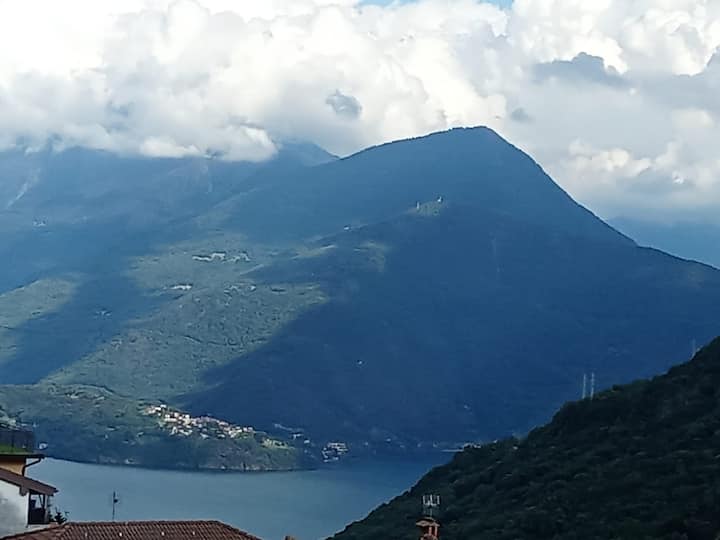 Il Girasole – Relax A Garzeno, Lago Di Como - San Siro