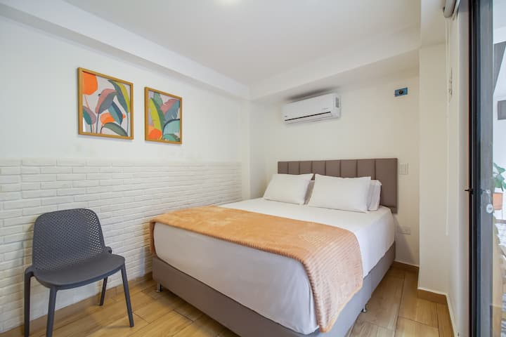 Laureles* Auto Check-in* Ac*200 Mbps Wifi*smart Tv - Medellín