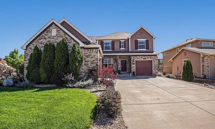 5 Bed 4 Bath Home In Colorado Springs - Colorado Springs, CO