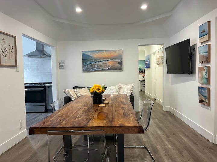 Cedar’s Sinai Private Room $59 With A 5 Star Bed - Beverly Hills, CA