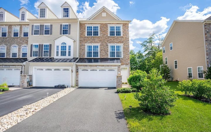 Great House With Lots Of Room! - New Castle, DE